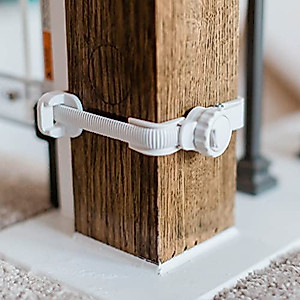 Qdos Universal Stair Mounting Adapter for All Baby Gates | White | Universal Solution for Gate Installation on Banisters and Spindles - No Screws in Banister - Works with All Gates - Easy Installation