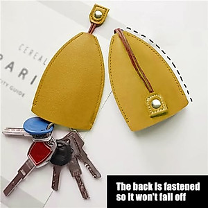 Hawyet 1 PC Car Key Protection Case, PU Leather Pull-out Remote Control Storage Bag, Suitable for Most Car Models (Yellow)