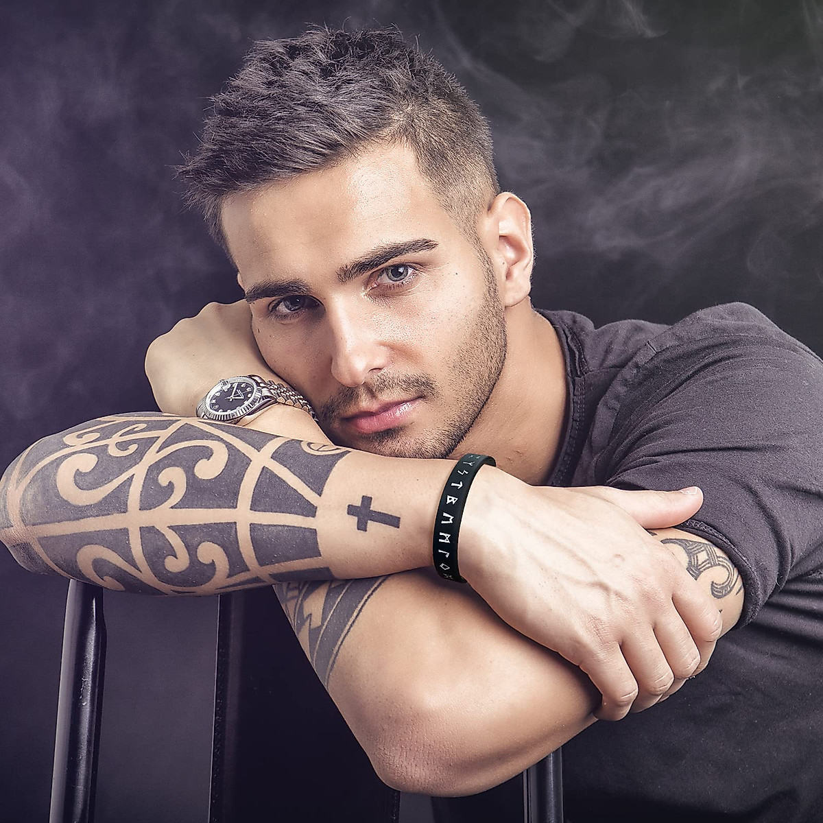 MEALGUET 5 Pieces Viking Bracelet for Men : Black Nordic Viking Runes Wristband Bangle Bracelet for Men Women, Silicone Rubber Band Comfort Fit Viking Jewelry,Black