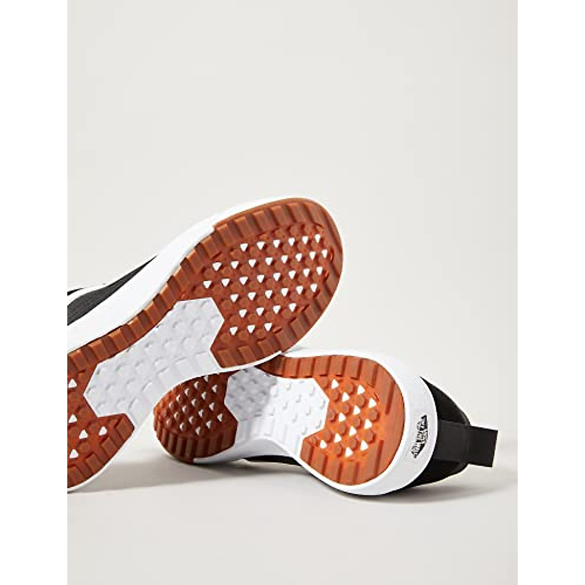 Vans Unisex Range Exp Suede Canvas Sneaker - Black/White 8