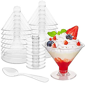 Zezzxu 40 Pack Plastic Martini Glasses - 5 oz Disposable Dessert Cups with Spoons Reusable Cocktail Glasses for Party Champagne, Parfait, Ice Cream, Pudding and Trifle