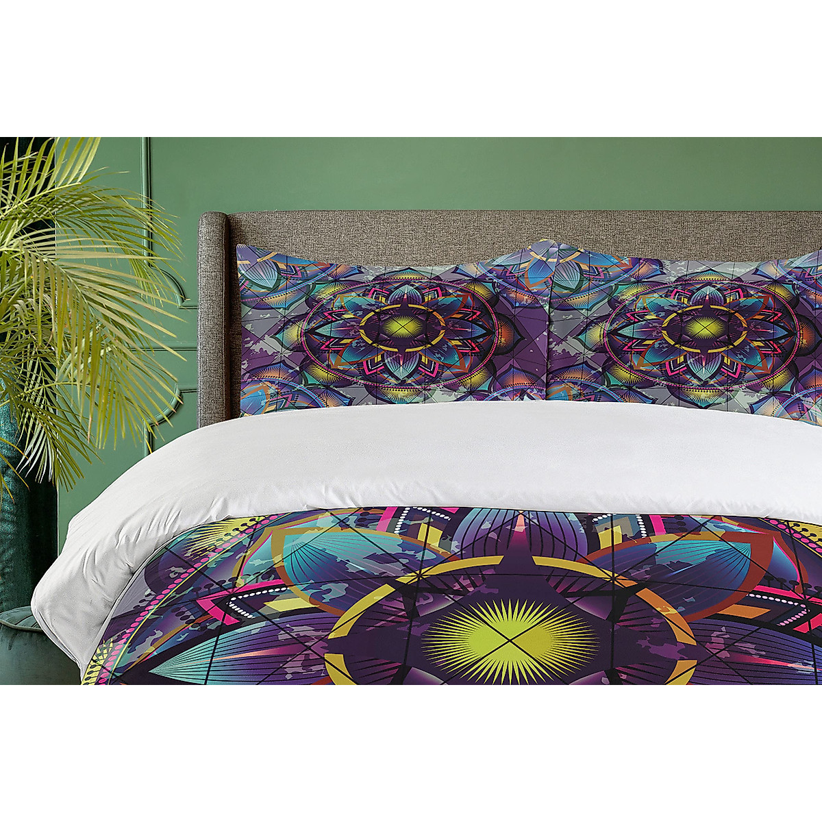 Ambesonne Lotus Duvet Cover Set, Psychedelic Surreal Geometry Mandala Background Futuristic Effects Print, Decorative 3 Piece Bedding Set with 2 Pillow Shams, King Size, Lilac Blue