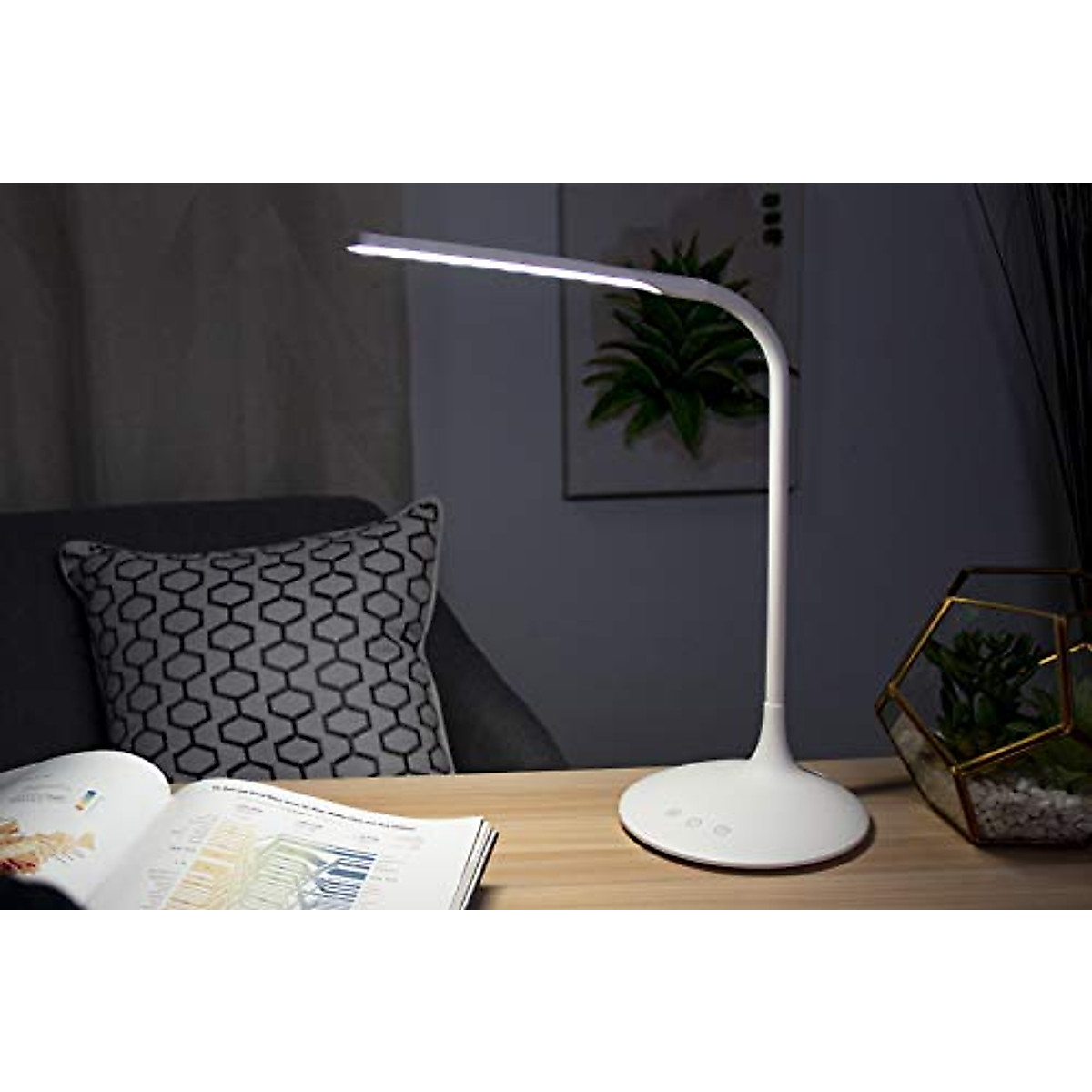 BLACK+DECKER VLED1819-BD Battery LED Desk Lamp, Dimmable with Adjustable Color Temperature, 4 Hour Battery Life, Rechargeable, Eco Friendly, White