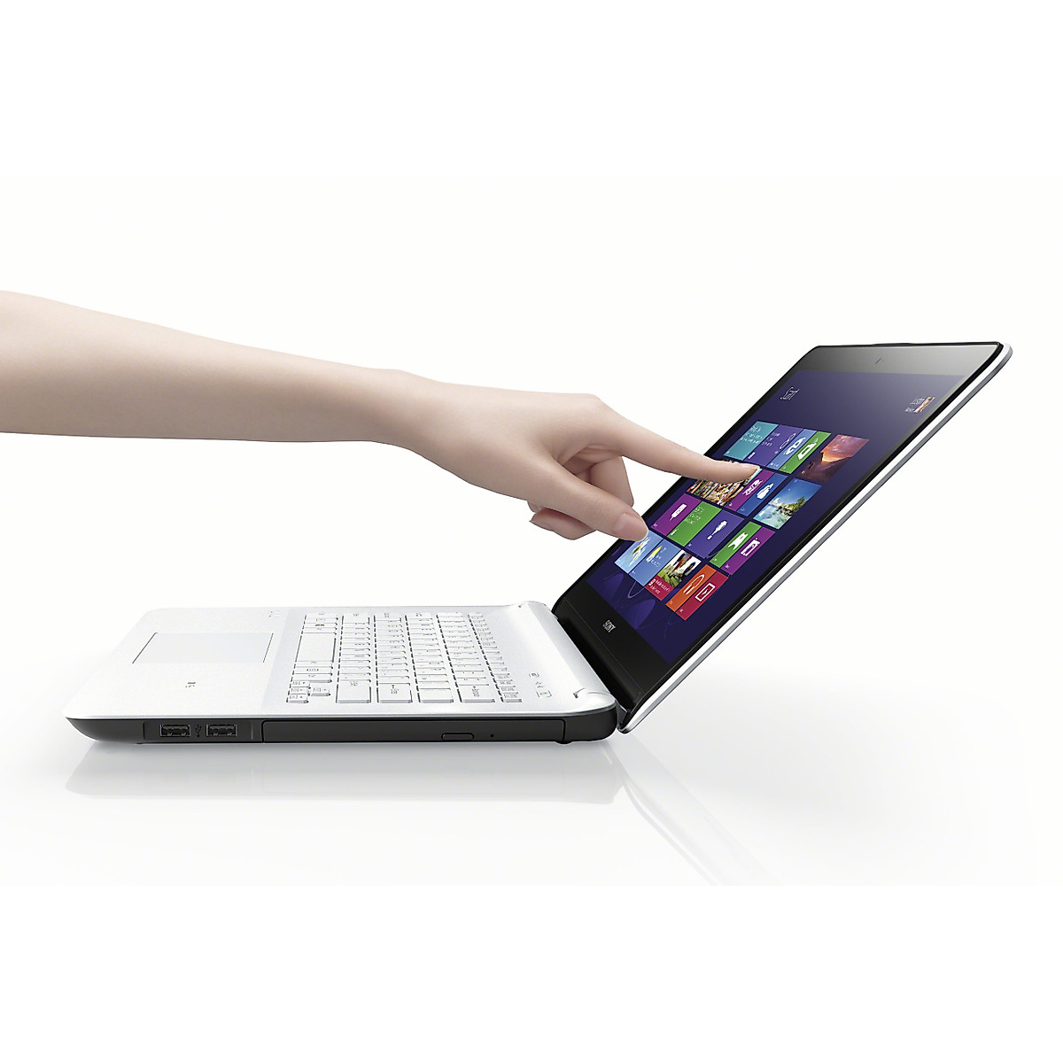 Sony VAIO SVF14322CXW 14-Inch i3 Laptop