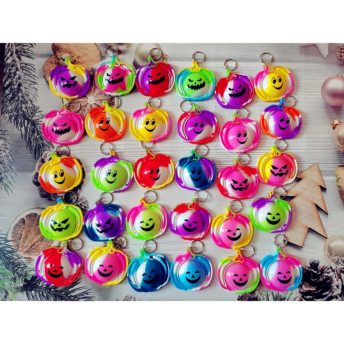 Roaqua Bulk Pumpkin Fidget Bubble Mini Pop，Small Birthday Halloween Party Favors Supplies and Student Prizes（30 Packs）