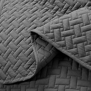 EMME Queen Quilt Bedding Set, Lightweight Bedspread,Pre-Washed Microfiber Bed Coverlet, 3 Piece, Summer Reversible Full Quilt Sets with 2 Pillow Shams(Grey, 90"x90")