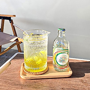 Kingrol Professional Cocktail Mixing Glasses, Set of 2, 21 Ounces Heavy Duty Mixing Pitchers for Stirred Cocktail, Crystal Clear Stirring Glasses, Fancy Embossed Design