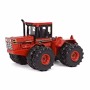 ERTL 1/64 International Harvester 4786 4WD w/Front & Rear Duals, Toy Tractor Times 39th Anniversary 16458