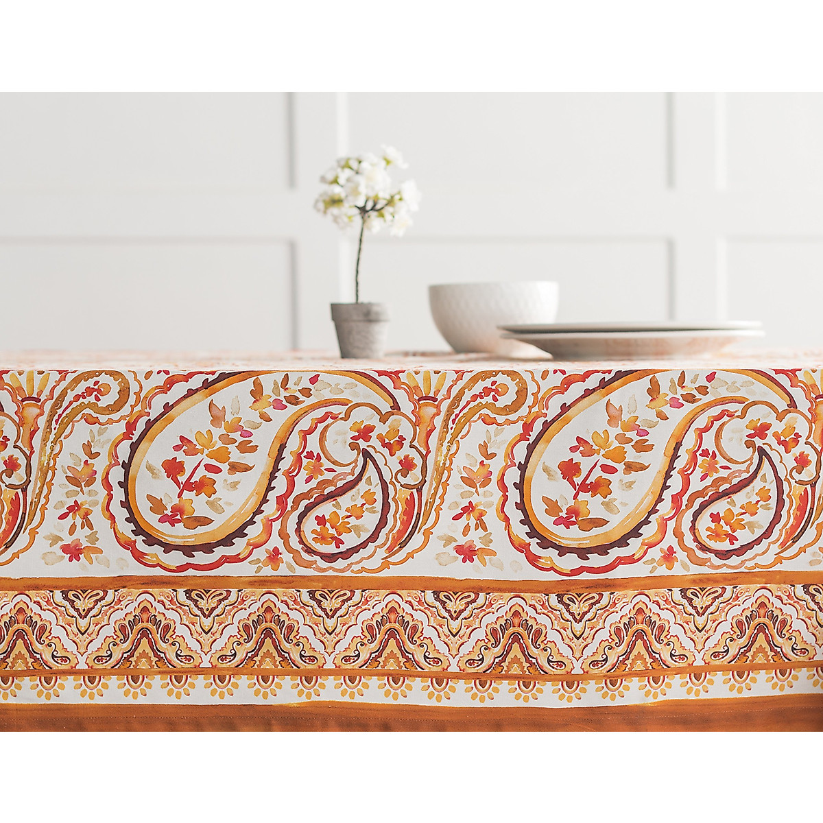 Maison d' Hermine Tablecloth 100% Cotton 70"x108" Washable Rectangle Table Cover Decorative Tablecloths, Dining, Buffet Party & Camping, Palatial Paisley - Thanksgiving/Christmas