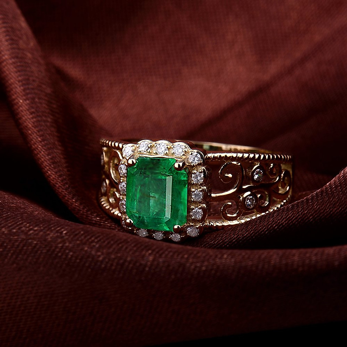 Lanmi 14K Yellow Gold Vintage Natural Green Emerald Rings Diamonds Band Engagement Wedding for Women Promotion