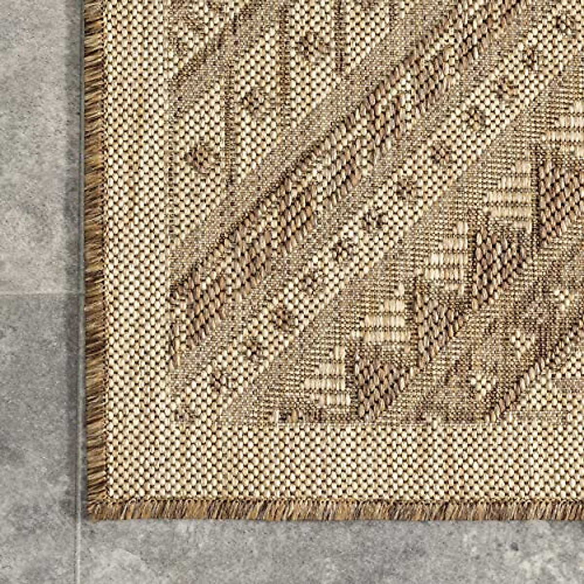 nuLOOM Landry Aztec Indoor/Outdoor Area Rug, 5' x 8', Beige