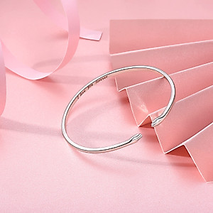 BEILIN Hug Bracelets for Women Sterling Silver Come to My Arm Couple Hugging Cuff Bangles Wedding Band Bracelets Engraved Mantra Bracelet Jewelry for Women Teens(I love you forever)