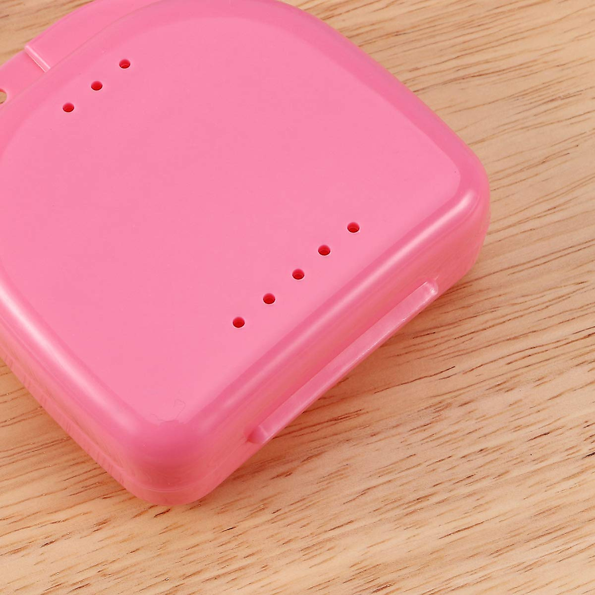 Accessories Travel Case With Vent Holes - Case, Case - Hinged Lid Snaps Orthodontic for Braces, Dentures & Aligners () Travel Travel Accessories