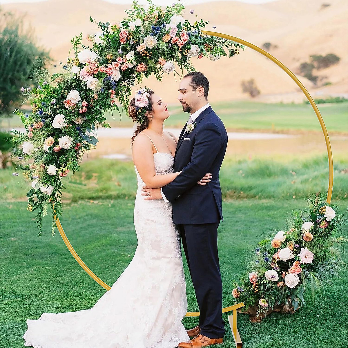 Xeapoms 7.2ft Round Backdrop Stand, Stable Balloon Arch Stand, Metal Wedding Arch Backdrop Stand Circle Backdrop Stand Frame for Wedding, Birthday Party, Baby Shower Decoration (Gold)