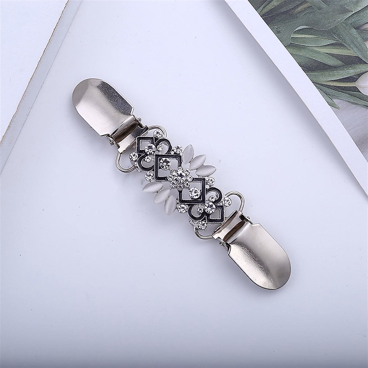 Guoshang Women Vintage Silver Floral Cardigan Clip Pin Hollow-Out Crystal Flower Brooch Safety Pin Shawls Cloak Accessories