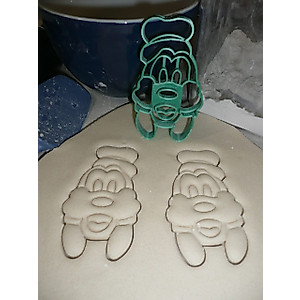 THEMED MAGICAL MOUSE AND FRIENDS FACE SET OF 6 COOKIE CUTTERS MADE IN USA PR1569