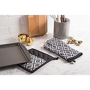 DII Black & White Diamond Collection Kitchen Essentials, Potholder Set, 2 Piece