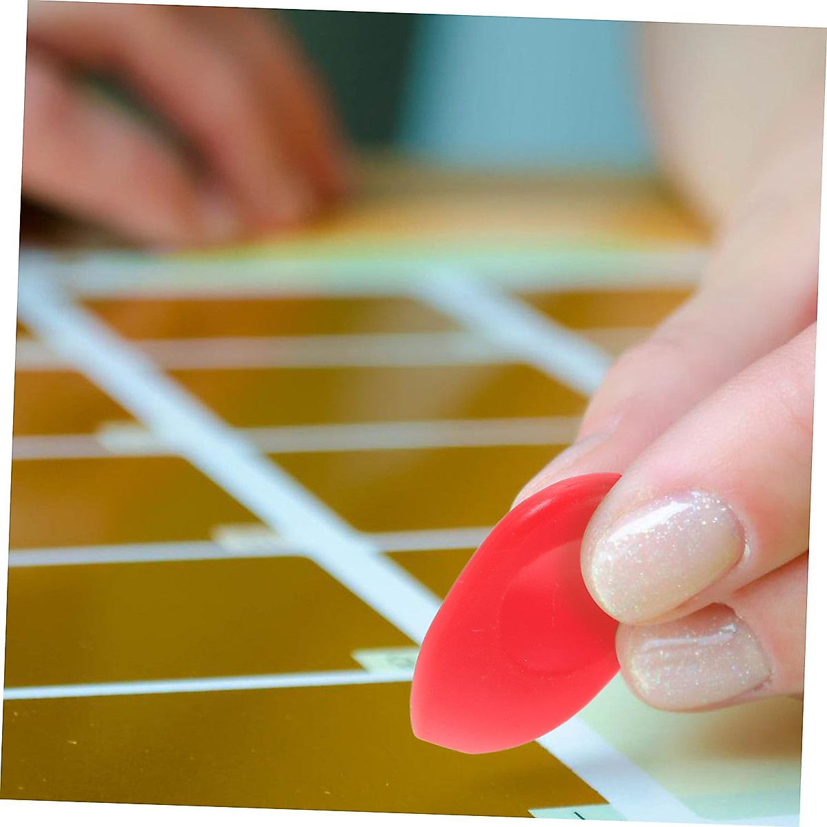 TEHAUX 5pcs Scratch Tickets Scrapers Hanging Craper for Cards Scraper Key Chain Tool Scraper for Pottery Tickets Scraper Keychain Cards Scraper Lucky Stock Plastic