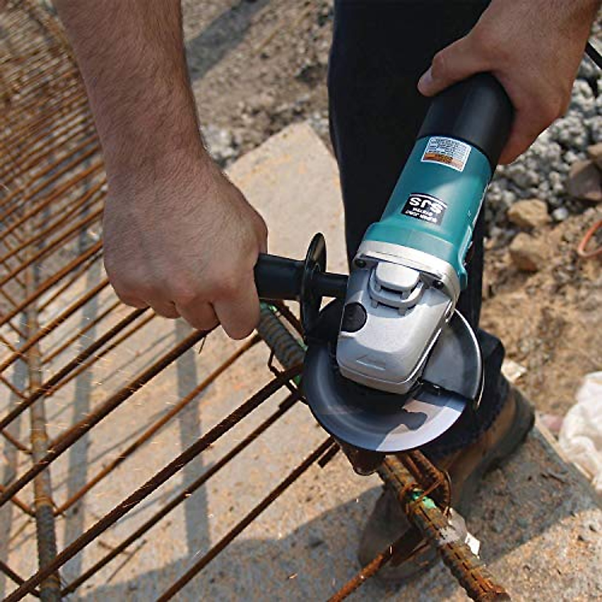 Makita 9564CV 4-1/2-Inch SJS™ High-Power Angle Grinder