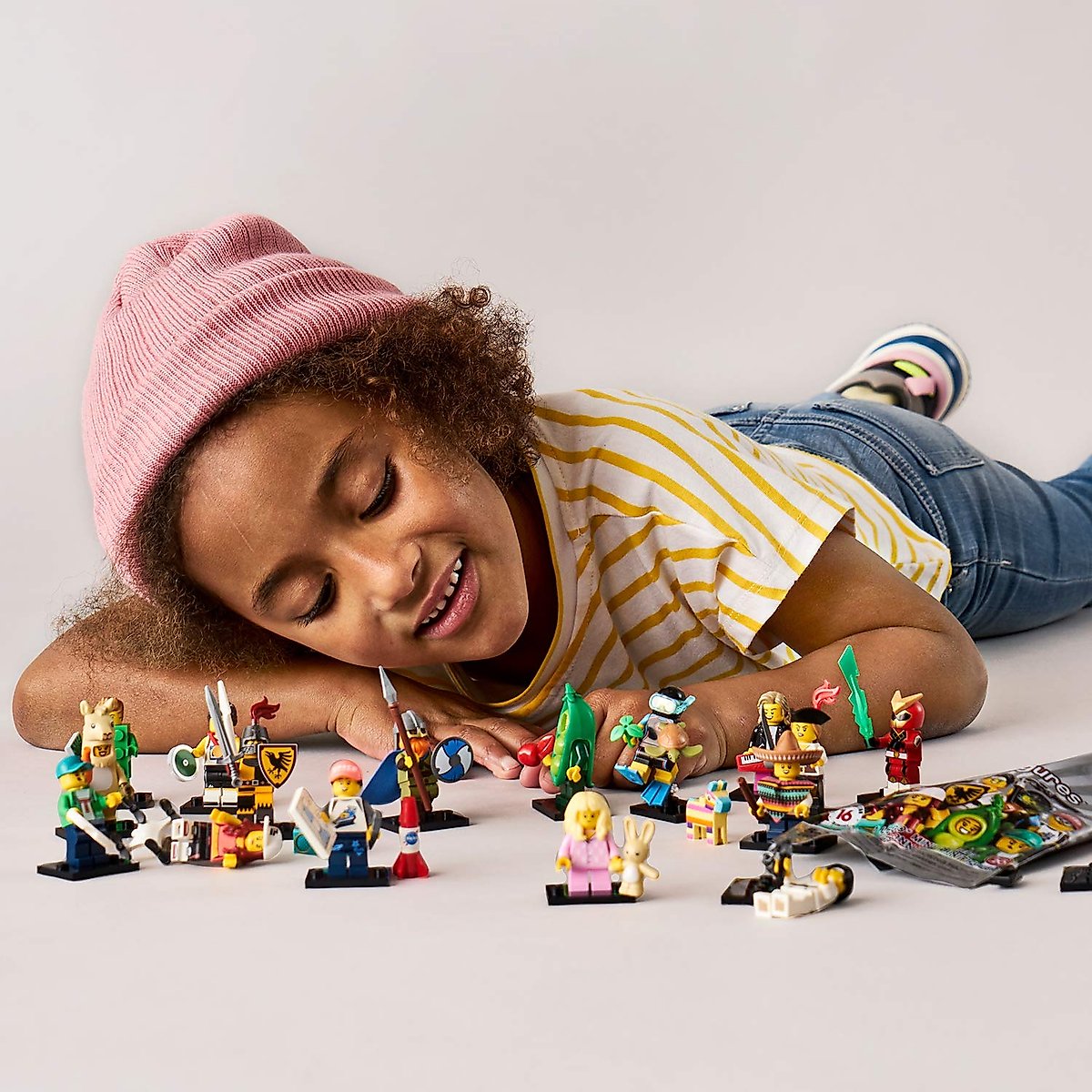 LEGO Minifigures Series 20 (71027) Building Kit (1 of 16 to Collect), featuring Characters to Collect and Add to Existing Sets; These Highly Collectible Toys Make Great Little Gifts for Kids, New 2020