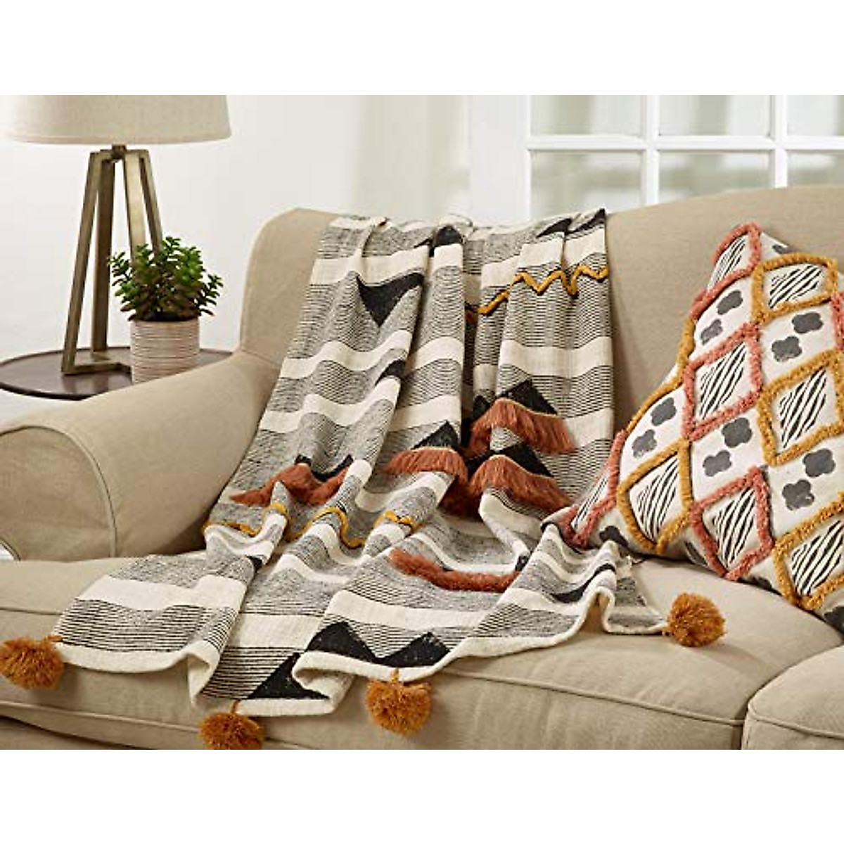 SARO LIFESTYLE Block Print Embroidered Throw