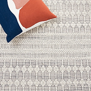 SAFAVIEH Marbella Collection Runner Rug - 2'3" x 9', Grey & Ivory, Handmade Wool, Ideal for High Traffic Areas in Living Room, Bedroom (MRB327F)