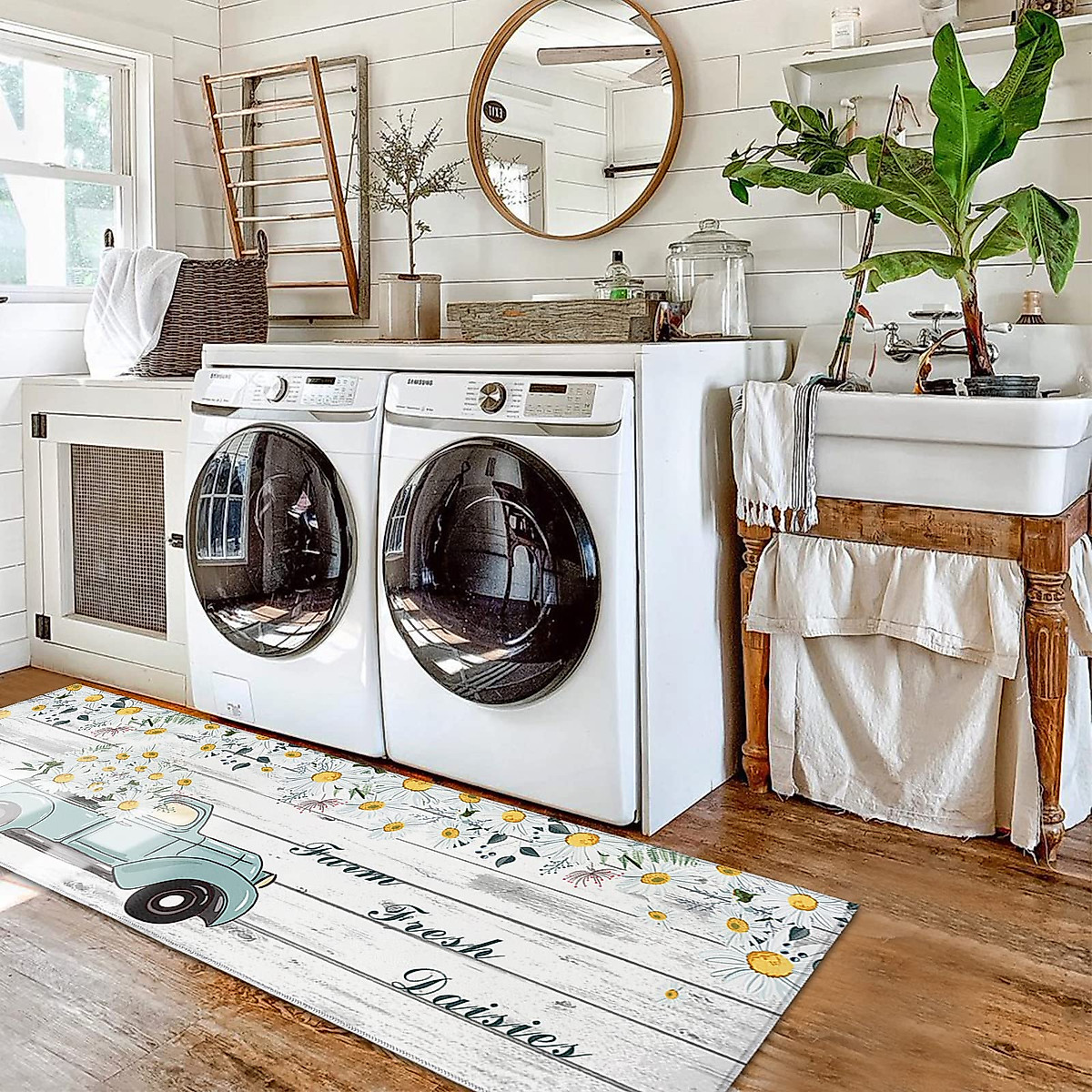 Kitchen Rugs and Mats Sets of 2 Truck Daisy Flower Non-Slip Rubber Backing Area Rugs Washable Runner Carpets for Floor, Kitchen Wild Floral Fresh Design Farmhouse Plank 15.7x23.6+15.7x47.2inch