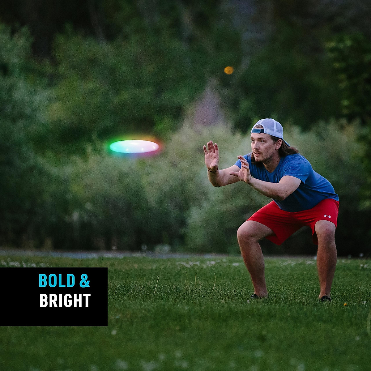 Nite Ize Flashflight Light Up Flying Disc - Family Game Night Fly Disc Toy - LED Disc with Replaceable Batteries - Family Game Night Accessories with Light - Disc-O