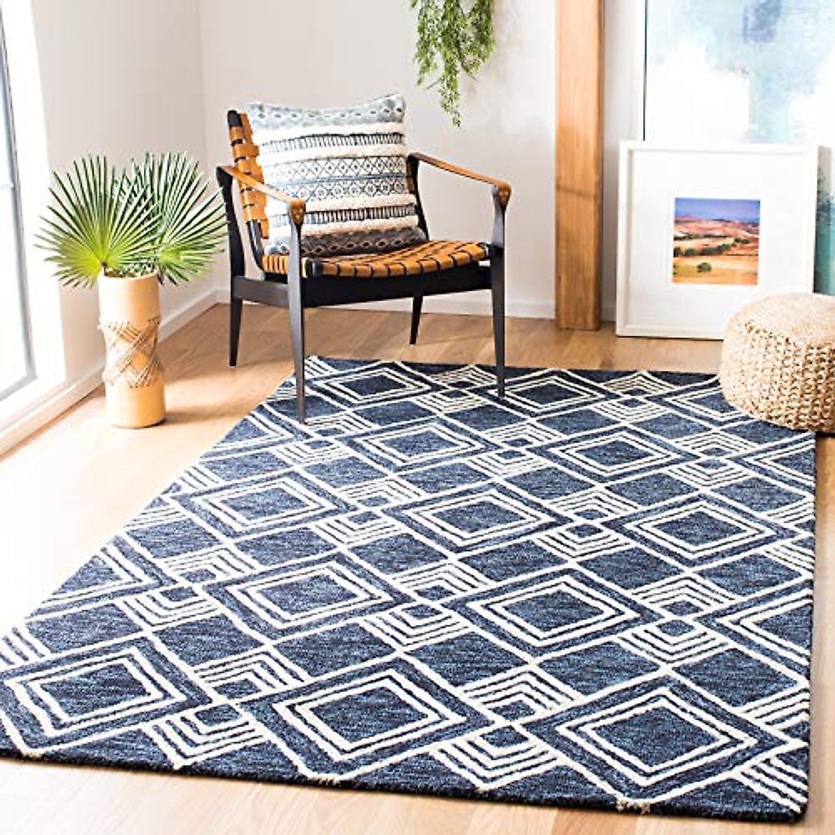 SAFAVIEH Micro-Loop Collection 5' x 8' Navy/Ivory MLP154N Handmade Moroccan Tribal Premium Wool Area Rug