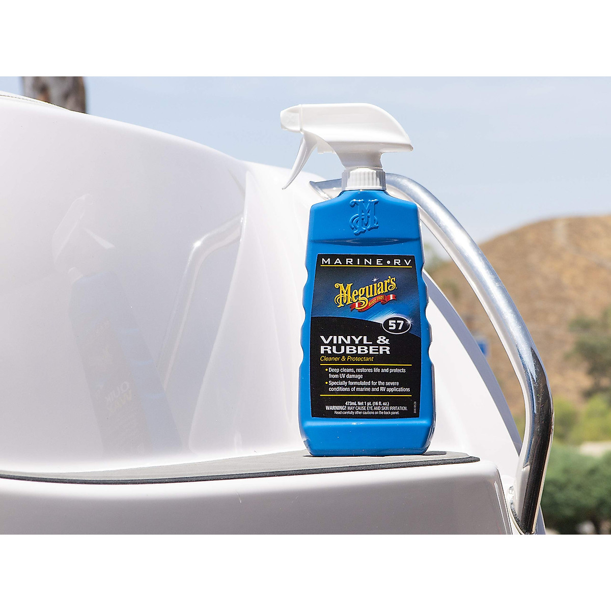 Meguiar's M5716SP Marine/RV Vinyl & Rubber Cleaner & Protectant - 16 Oz Spray Bottle