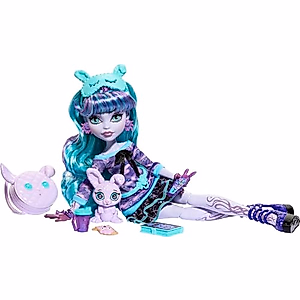 Monster High Creepover Party Doll, Twyla with Pet Bunny Dustin, Sleepover Clothes & Accessories like Hoodie, Book & Backpack