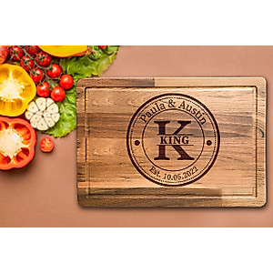 Personalized Cutting Board, Perfect Gifts for Couples or Parents, Customizable Christmas Gifts, Wedding, Anniversary, House Warming Gift Idea, Wooden Kitchen Decor New Homeowners (Bamboo, Medium)