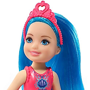 Barbie Dreamtopia Chelsea Sprite Doll, 7-inch, with Blue Hair Wearing Fashion and Accessories, Multi (GJJ94)