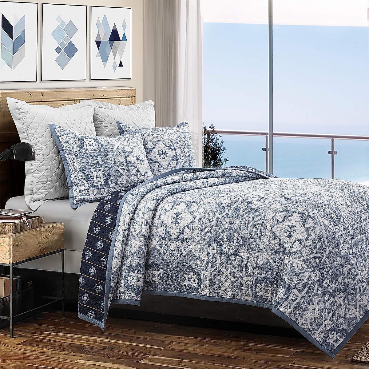 HiEnd Accents Skyler 3 Piece Quilt Set with Pillow Shams, Super Queen Size, Cotton Reversible Luxury Bedding, Blue Medallion Striped Coastal Style Bed Set, 1 Quilt and 2 Pillowcases