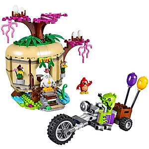 LEGO Angry Birds 75823 Bird Island Egg Heist Building Kit (277 Piece)