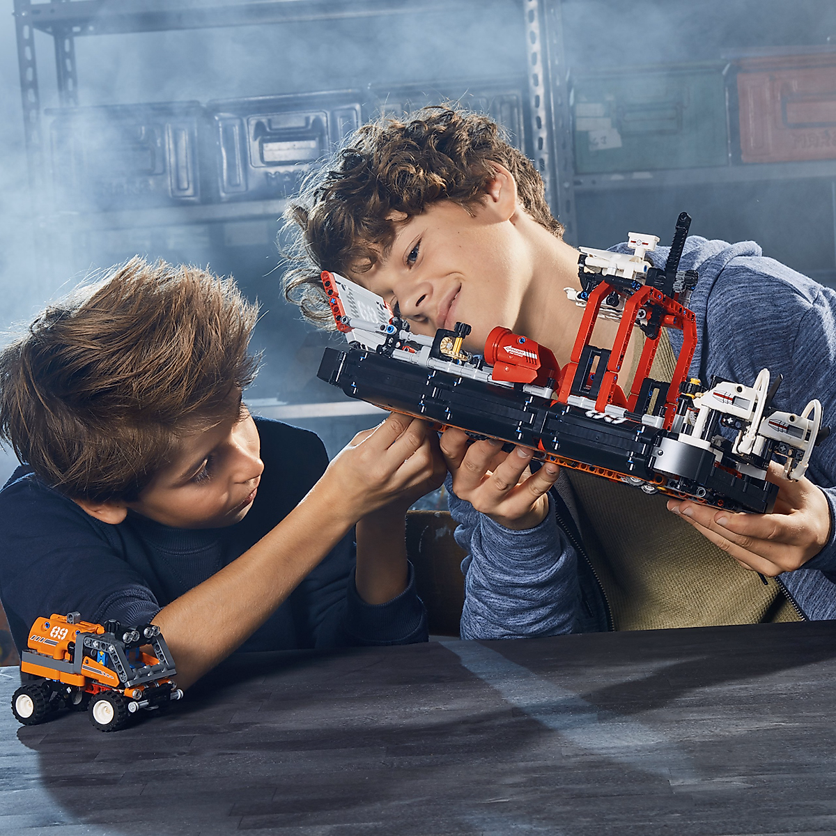 LEGO Technic Hovercraft 42076 Building Kit (1020 Pieces)