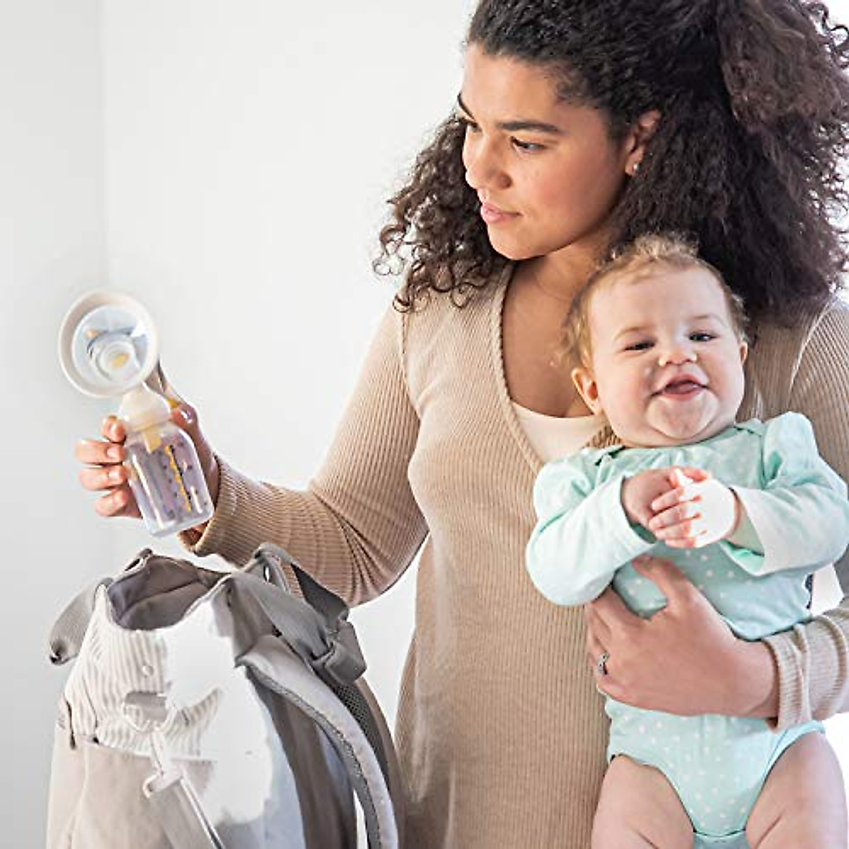 Medela Manual Breast Pump | Harmony Single Hand Breast Pump with Flex Breast Shields for More Comfort and Expressing More Milk