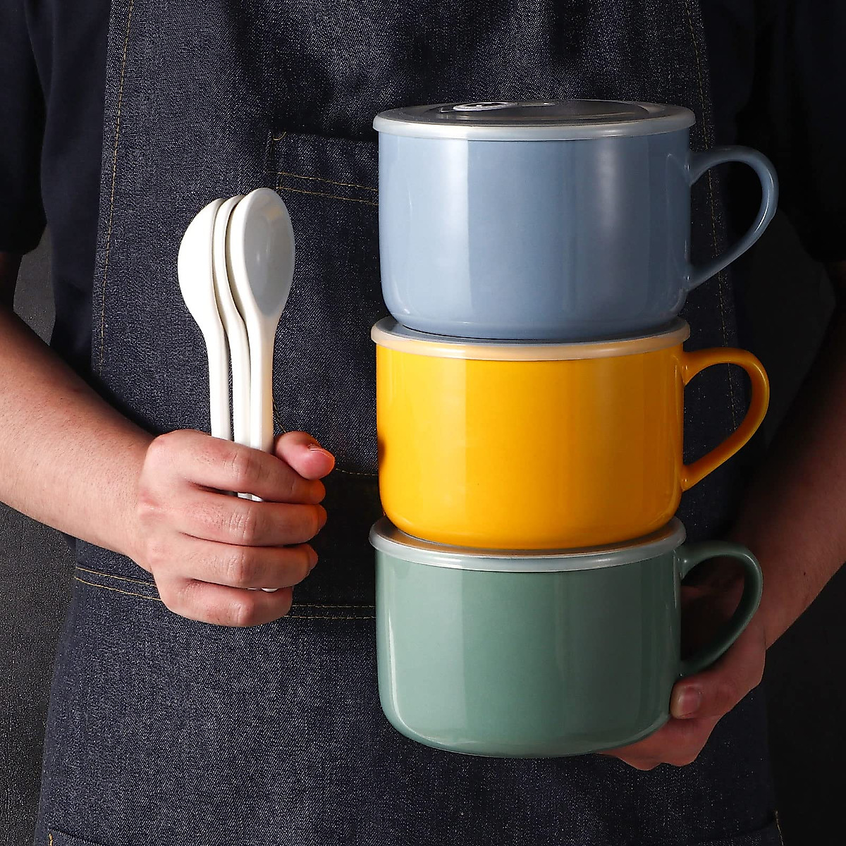 Wareland Soup Bowls with Handles & Spoons, 30oz Ceramic Ramen Bowl with Lid, Large Soup Mugs/Cups for Instant Noodle, Big Cereal Bowls for Oatmeal, Soup Containers with Lids, Set of 2, Sky Blue