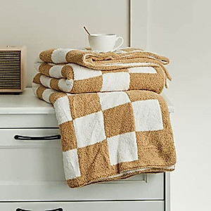 Checkerboard Throw Blanket Soft Cozy Khaki Blanket Reversible Fleece Checker Blanket for Couch Sofa Winter Warm Fuzzy Bed Knitted Blanket 60×80 Inches