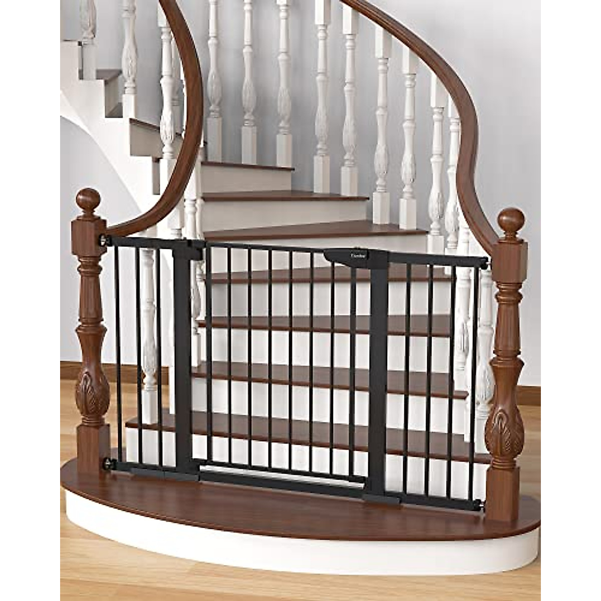 Mom's Choice Awards Winner-Cumbor 29.7"-51.5" Baby Gate Extra Wide, Easy Walk Thru Dog Gate for The House, Auto Close Safety Pet Gates for Stairs, Doorways, Child Gate Includes 4 Wall Cups, Black