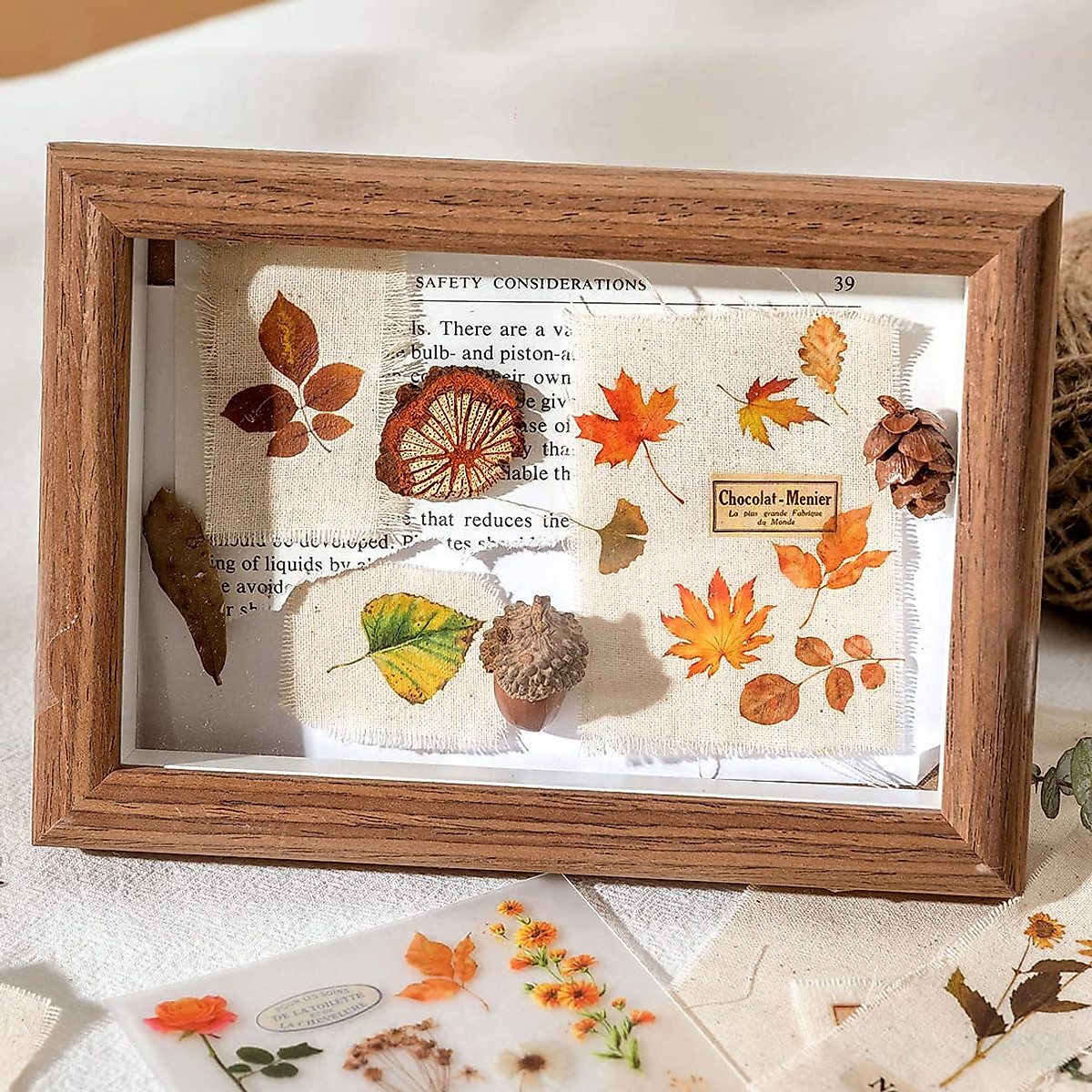 2 Sheets Vintage Rub on Transfer Flower Leaves Stickers 2 Sheet Linen, Clear Rub on Transfer Floral Stickers Decals for Wood Crafts Wine Glass Fabric Scrapbooking Furniture Journaling Cloth(Purple)