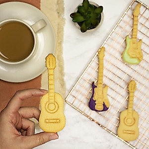 Set of 2 Guitar cookie cutters (Designs: Acoustic and Electric Guitar), 2 pieces - Bakerlogy