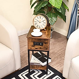 SZLHANJZ Nightstand with Charging Station, Narrow End Table with Storage Drawer, Wood & Metal Narrow Nightstand 2 Tier, Small Sofa Bed Side Table for Living Room Bedroom Dorm, Dark Brown