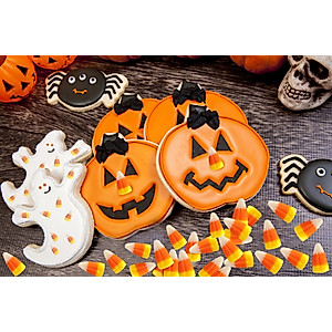 Fruidles Halloween Candy Corn Treats, Fun & Festive Holiday Snacking, Nut-Free, Dairy-Free (4oz Bag)