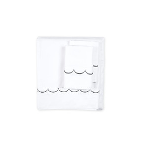 Mélange Home 600 Thread Count Sateen Cotton Scallop Embroidered Duvet Cover Set Gray King, Grey on White (244133)