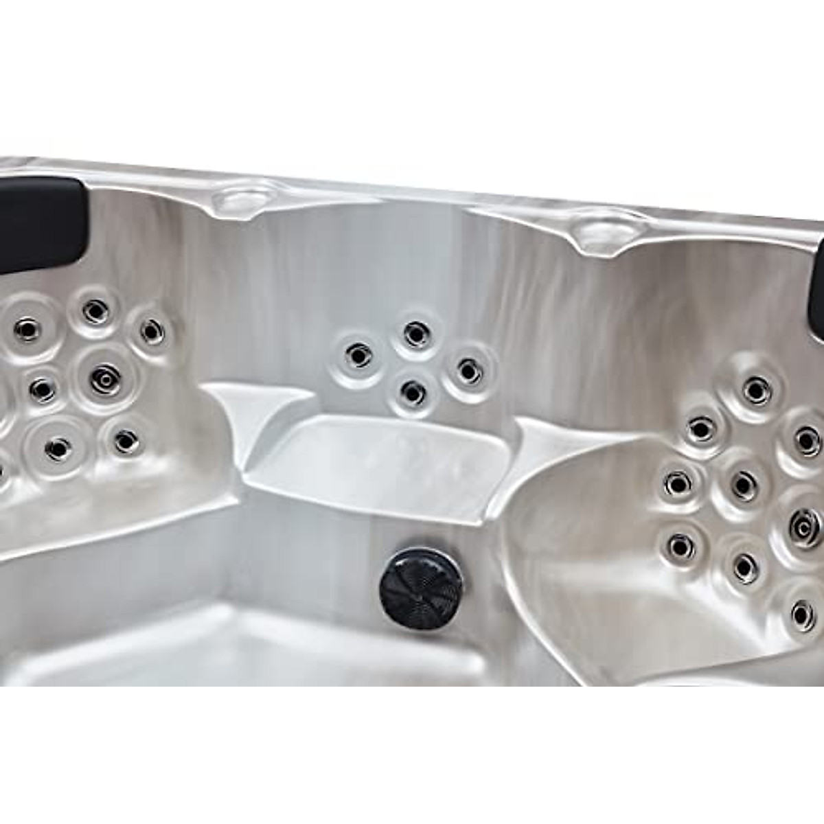 Luxury Spas Versalles 7 Person Hot Tub in Cloud Gray with Bluetooth