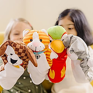 Melissa & Doug 96036 Playful Pets Hand Puppets, Multicolor