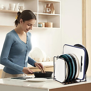 DOYOQI Cutting Board Organizer, Kitchen Cabinet Organizer Storage Rack, 5 Slots Holder Stand for Cutting Board,Baking Cookie Pan, Cookie Sheets Organizer for Kitchen Countertop,Metal Black (1 Pack)