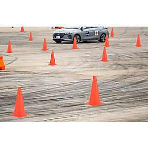 12 Inch Orange Traffic Training Cones, Plastic Safety Parking Cones, Agility Field Marker Cones for Soccer Basketball Football Drills Training, Outdoor Sport Activity & Festive Events - 12 Pack