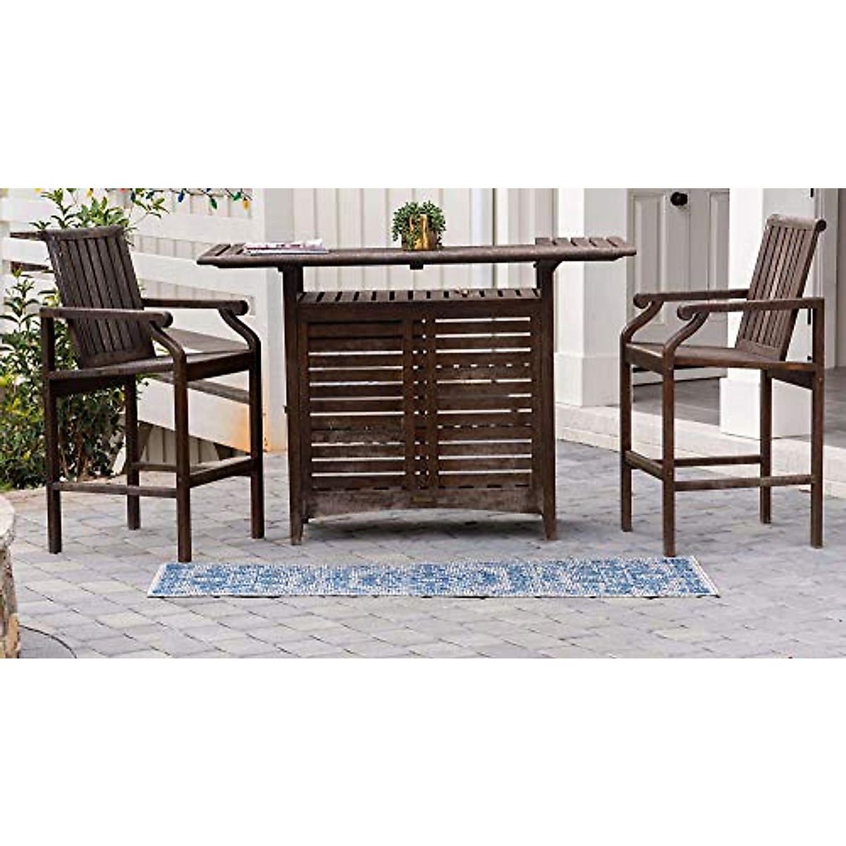 Unique Loom Outdoor Traditional Collection Area Rug - Timeworn (2' x 8' Runner, Blue/ Gray)